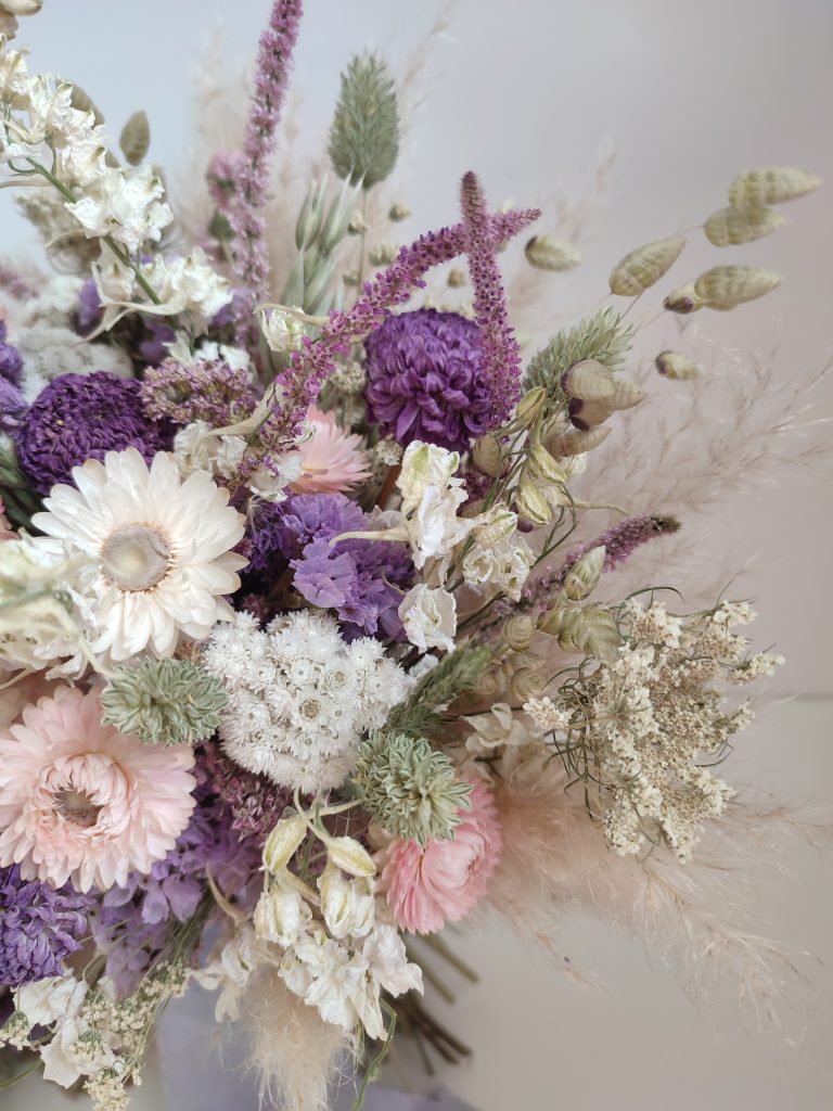 Dried Flower Wedding Bouquets/Posies – Iris & Teasel