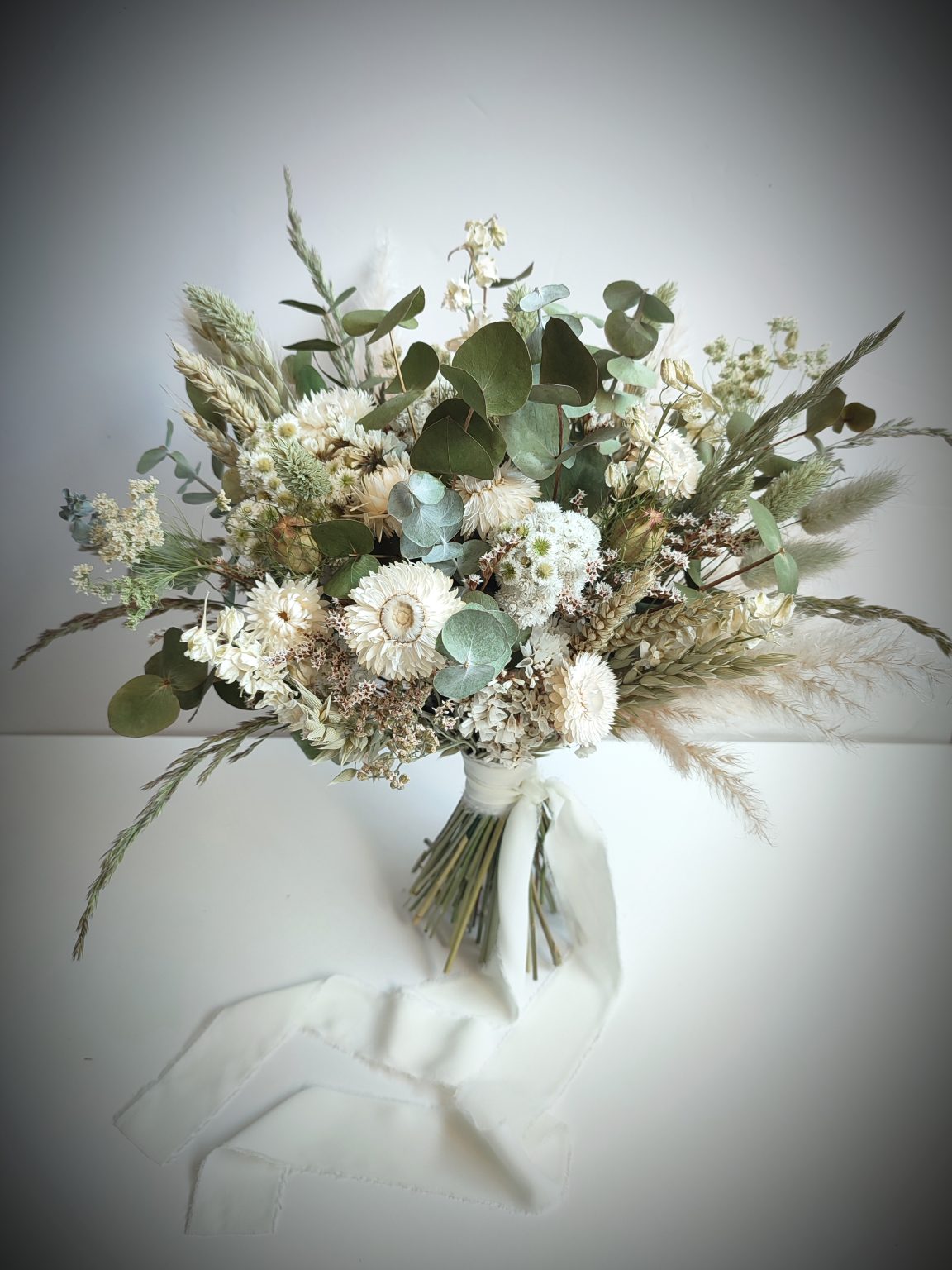 Dried Flower Wedding Bouquets/Posies – Iris & Teasel